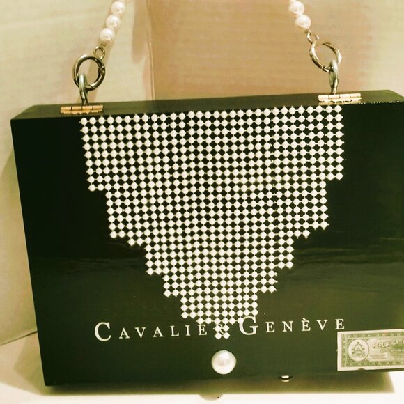 SUENOS de SAUNDRA COLLECTION | Bags | Suenos De Saundra Upcycled ...